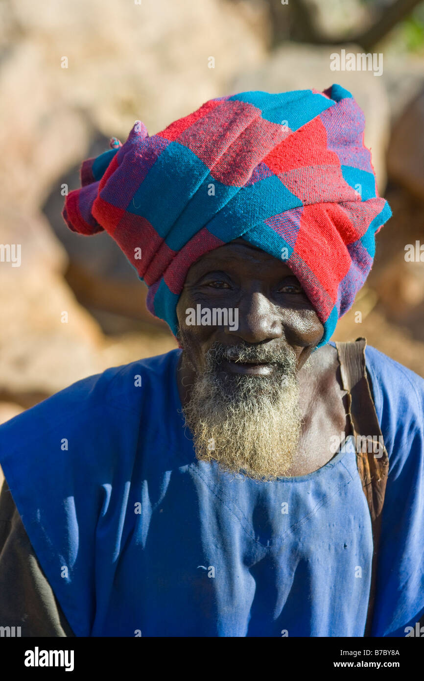 Dogon man hi-res stock photography and images - Alamy