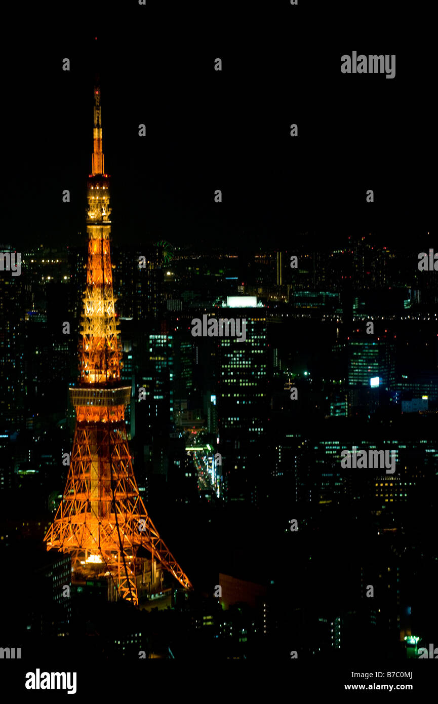 The Tokyo Tower seen from The Tokyo City View observation deck in The ...