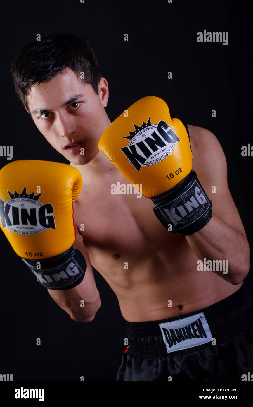 Youth boxing matches hi-res stock photography and images - Alamy