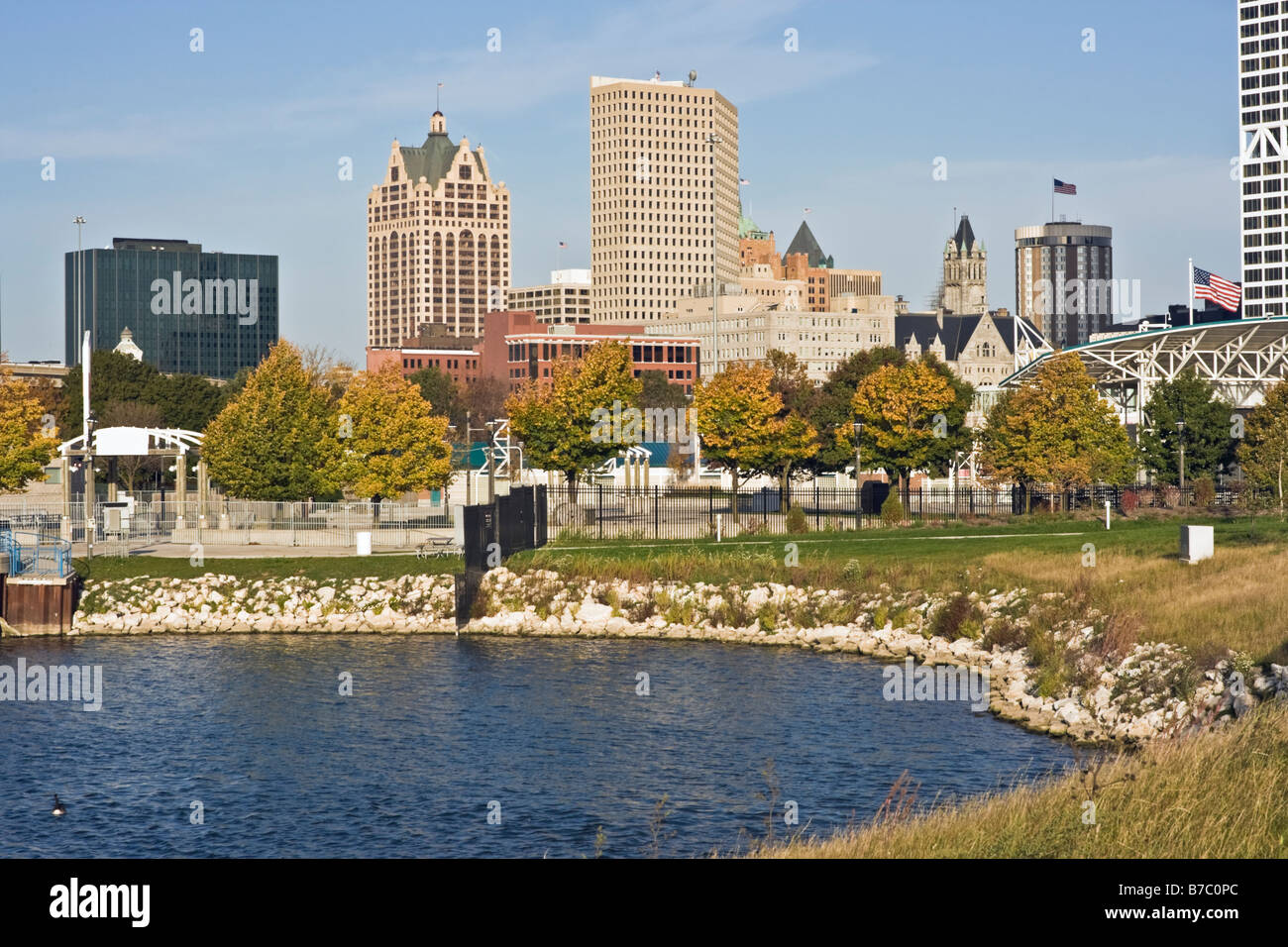 Autumn in downtown Milwaukee Stock Photo - Alamy