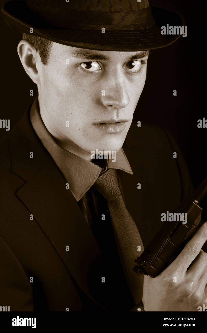 Private detective hi-res stock photography and images - Alamy