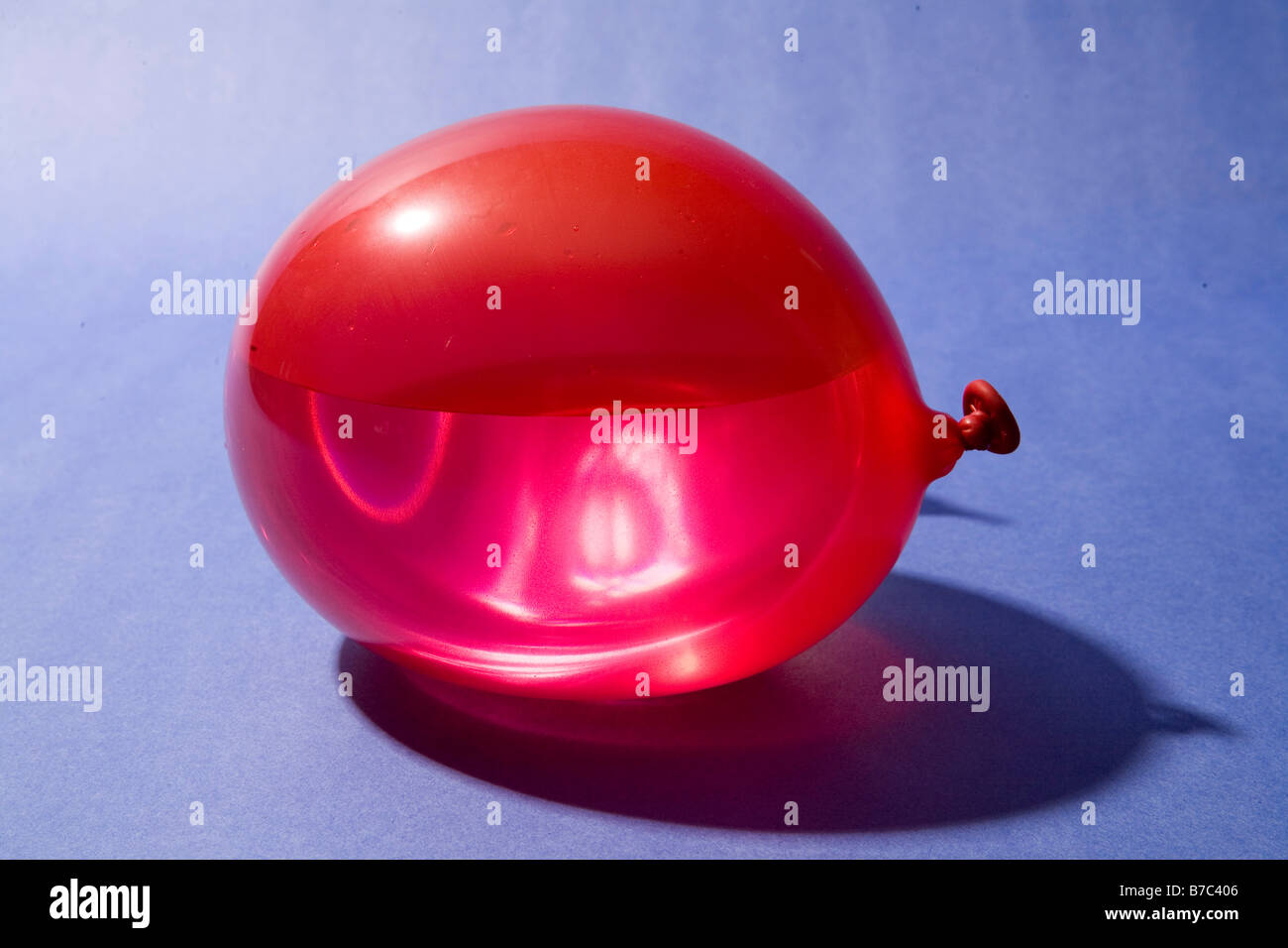 Water balloon hi-res stock photography and images - Alamy