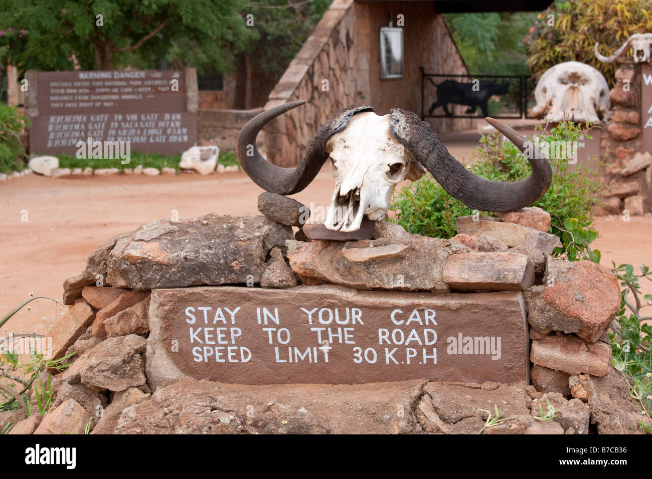 National car park sign hi-res stock photography and images - Alamy