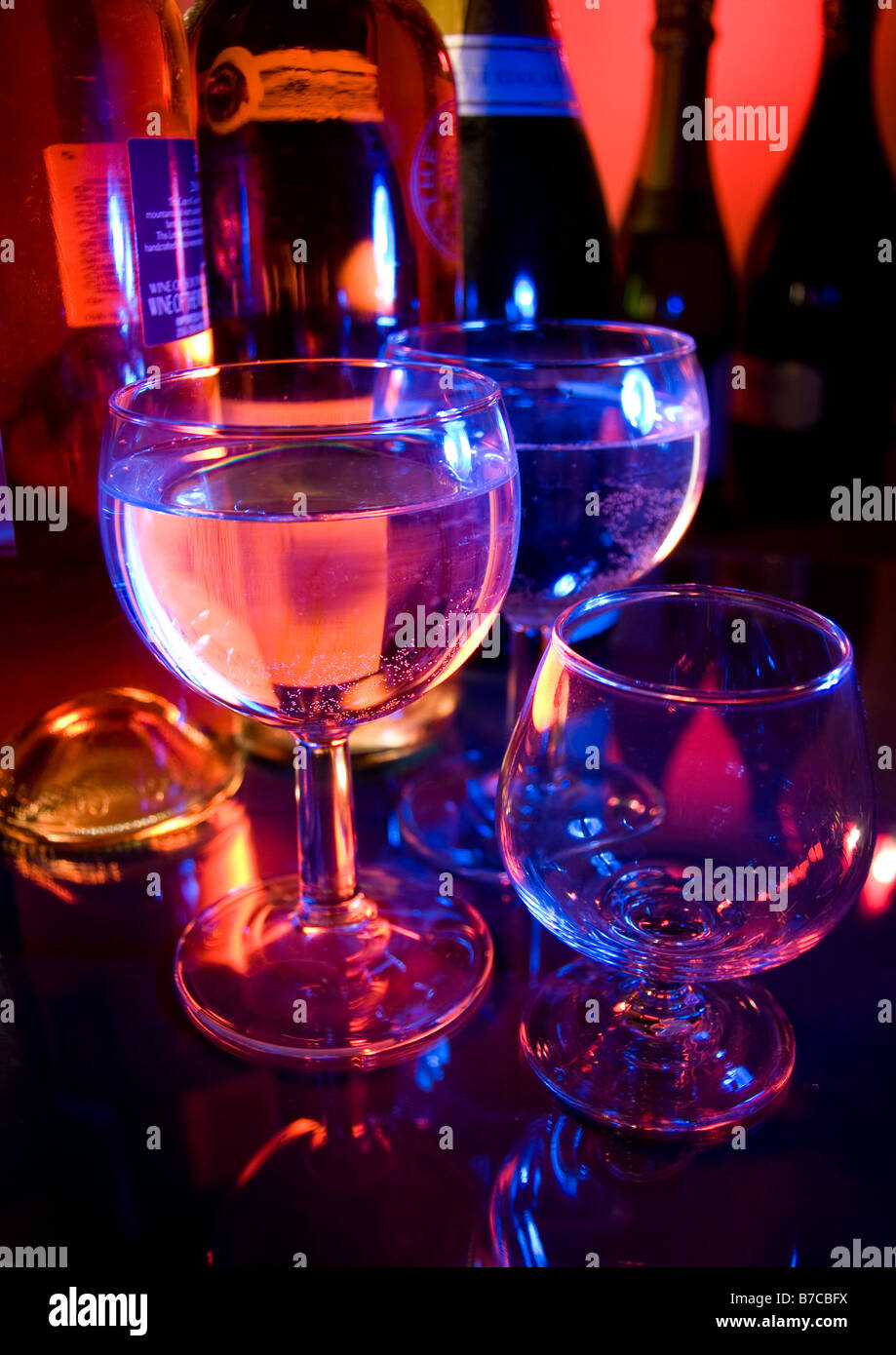 High class party hi-res stock photography and images - Alamy