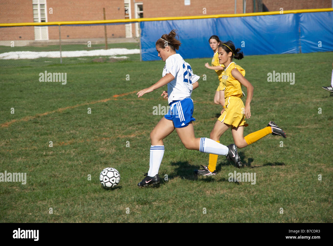 Soccer school game hi-res stock photography and images - Alamy