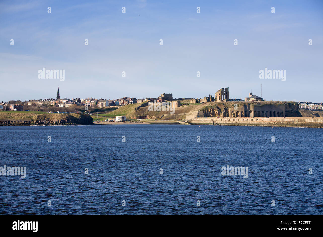 Tynemouth priory hi-res stock photography and images - Alamy