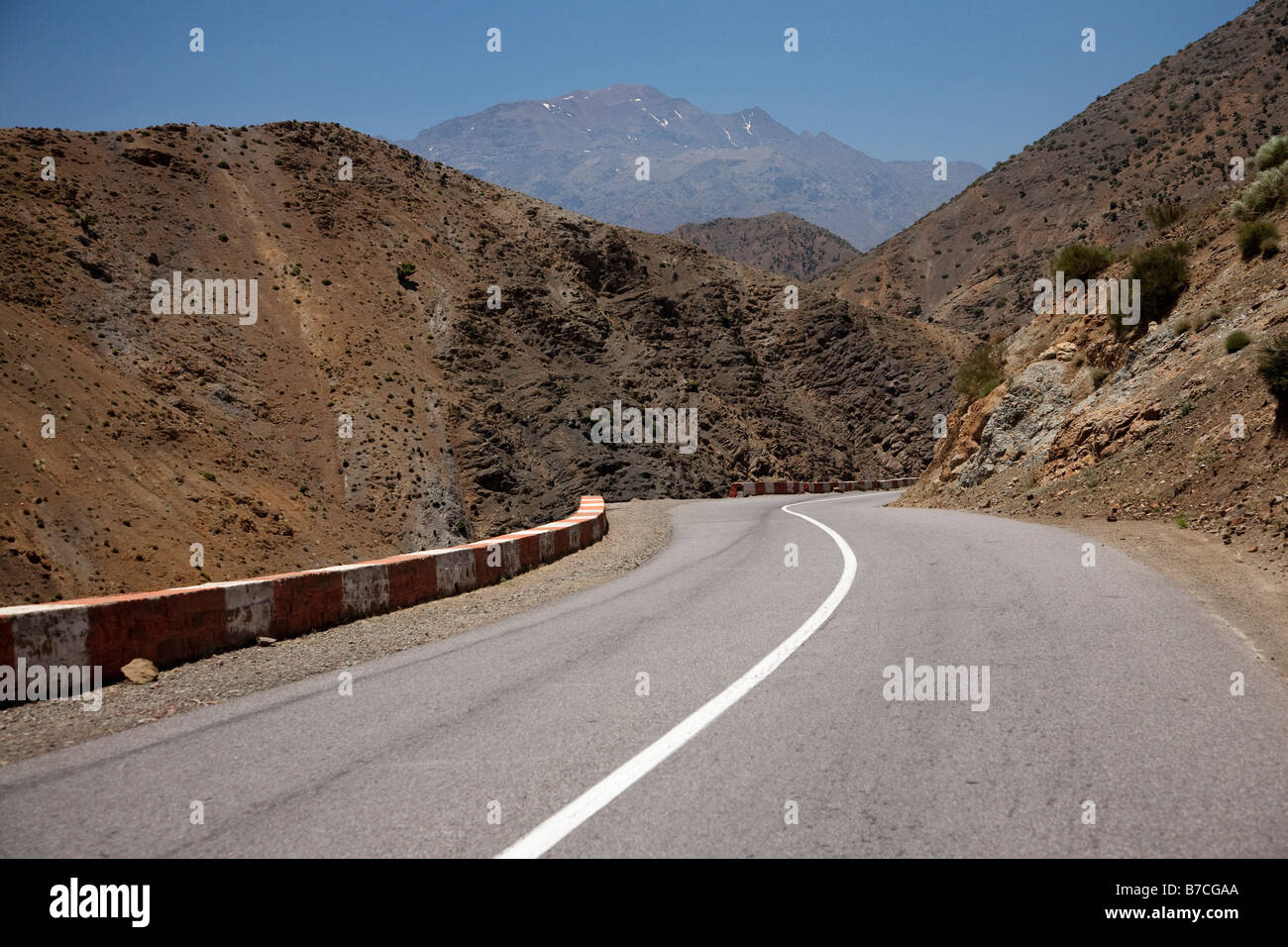 Morocco highway hi-res stock photography and images - Alamy