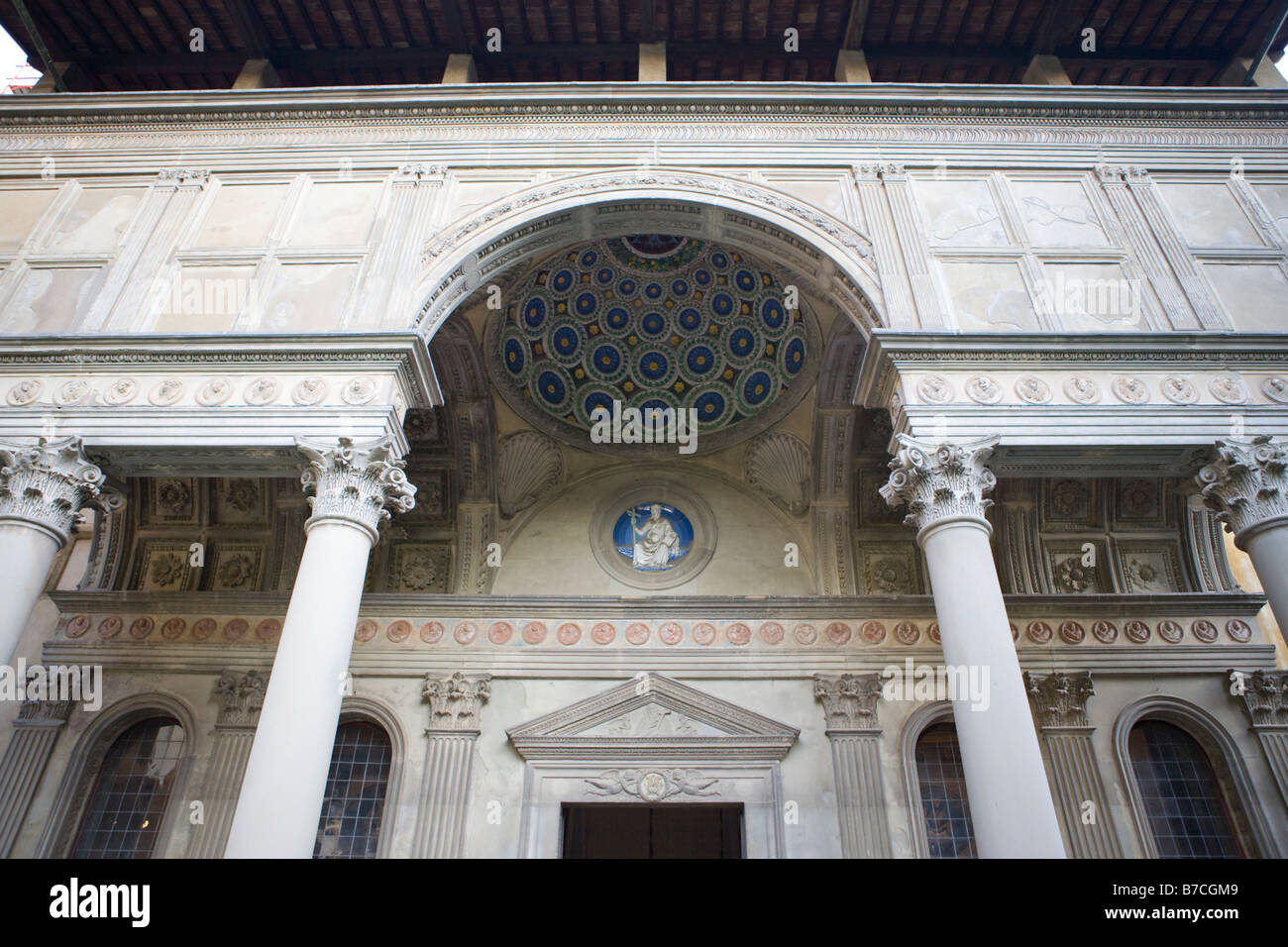 Detail in cloister santa hi-res stock photography and images - Alamy