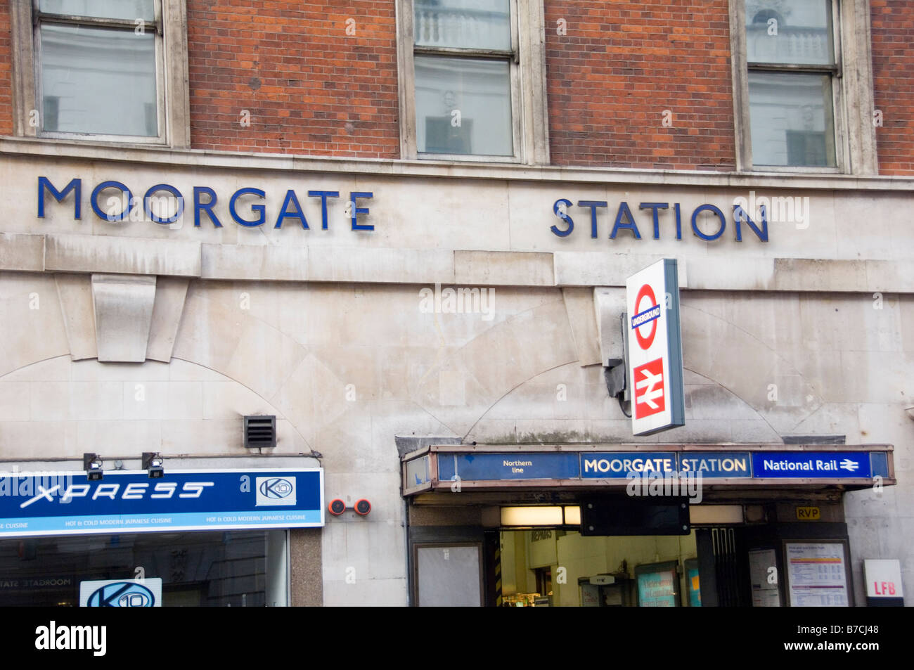 Moorgate underground station hi-res stock photography and images - Alamy