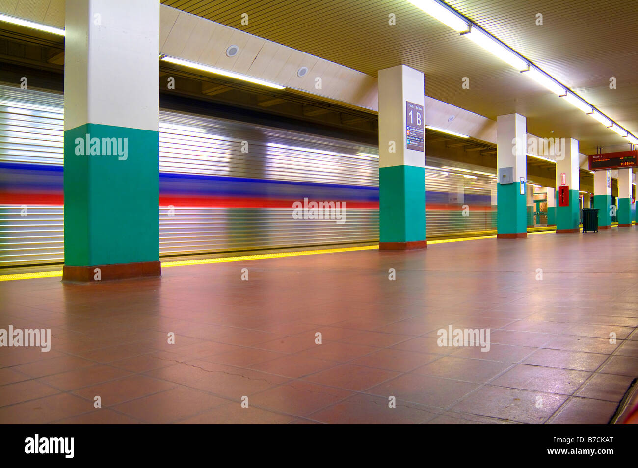 Philadelphia subway hi-res stock photography and images - Alamy