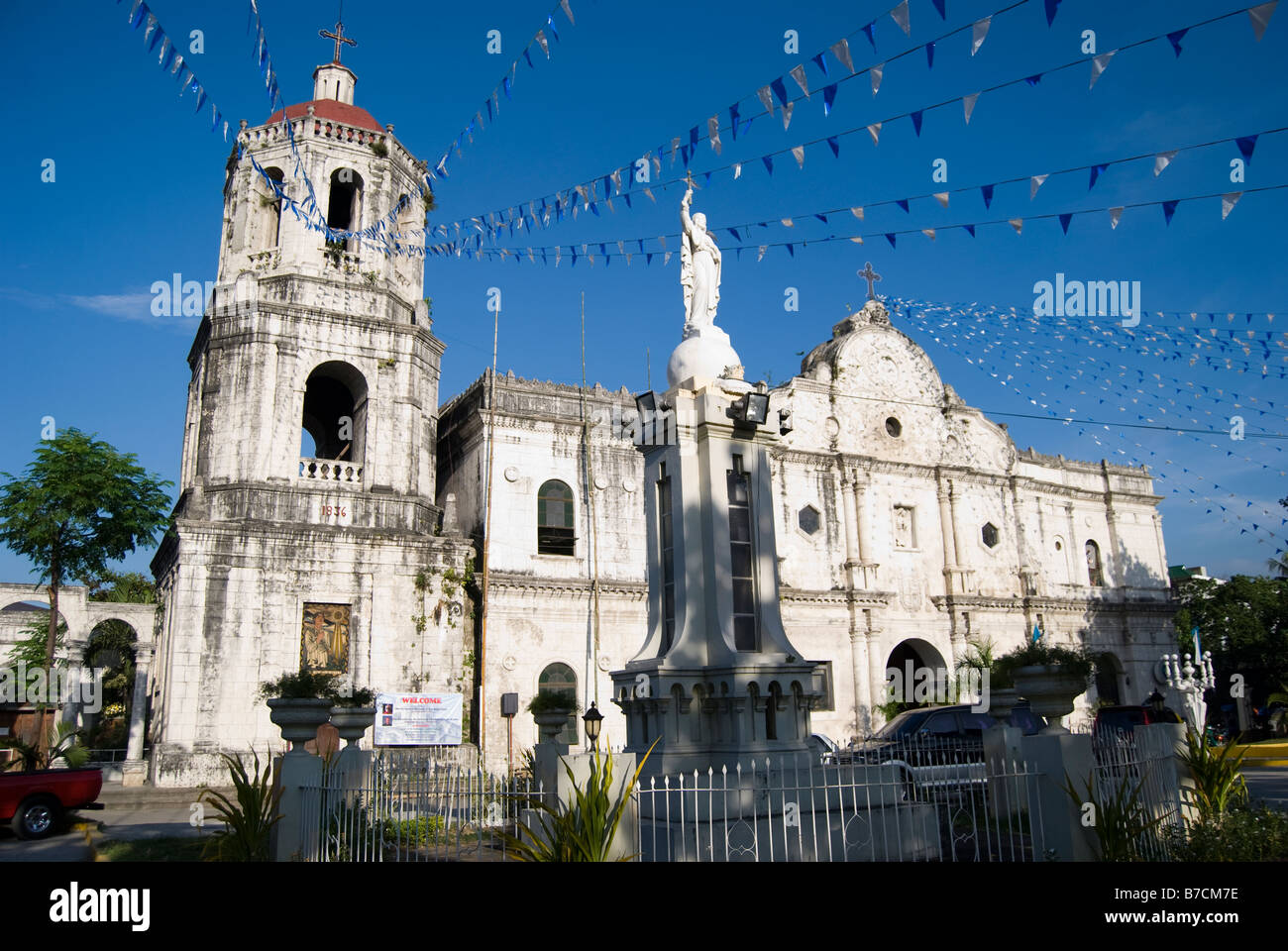 Cebu Metropolitan Cathedral Bell Tower and facade, Cebu City, Cebu ...