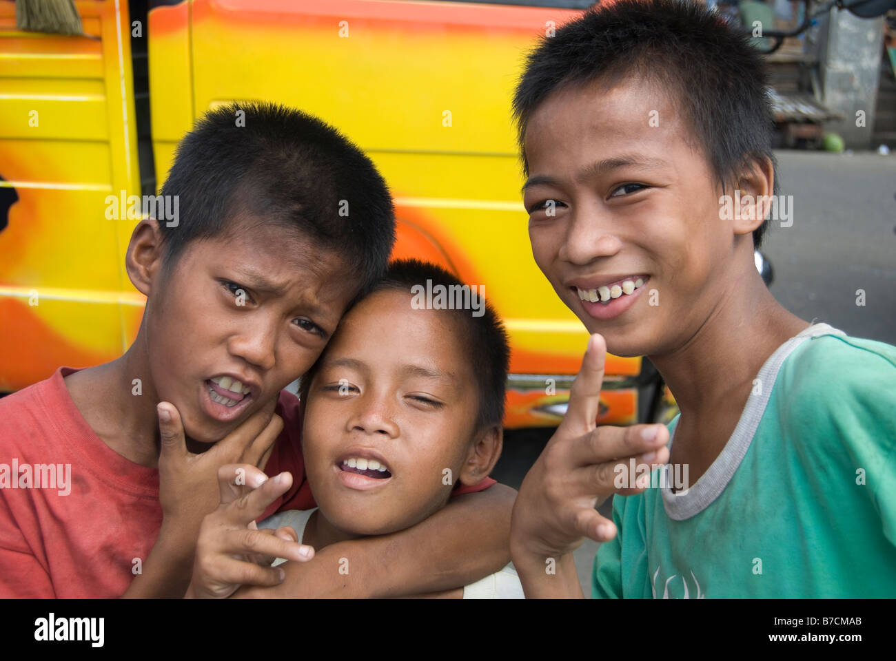 Filipino boys posing hi-res stock photography and images - Alamy