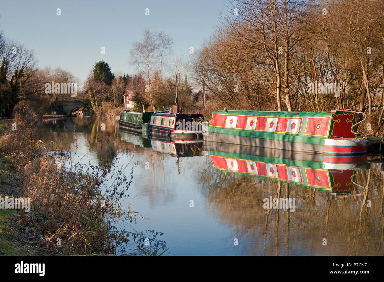 Barges on the canal hi-res stock photography and images - Alamy