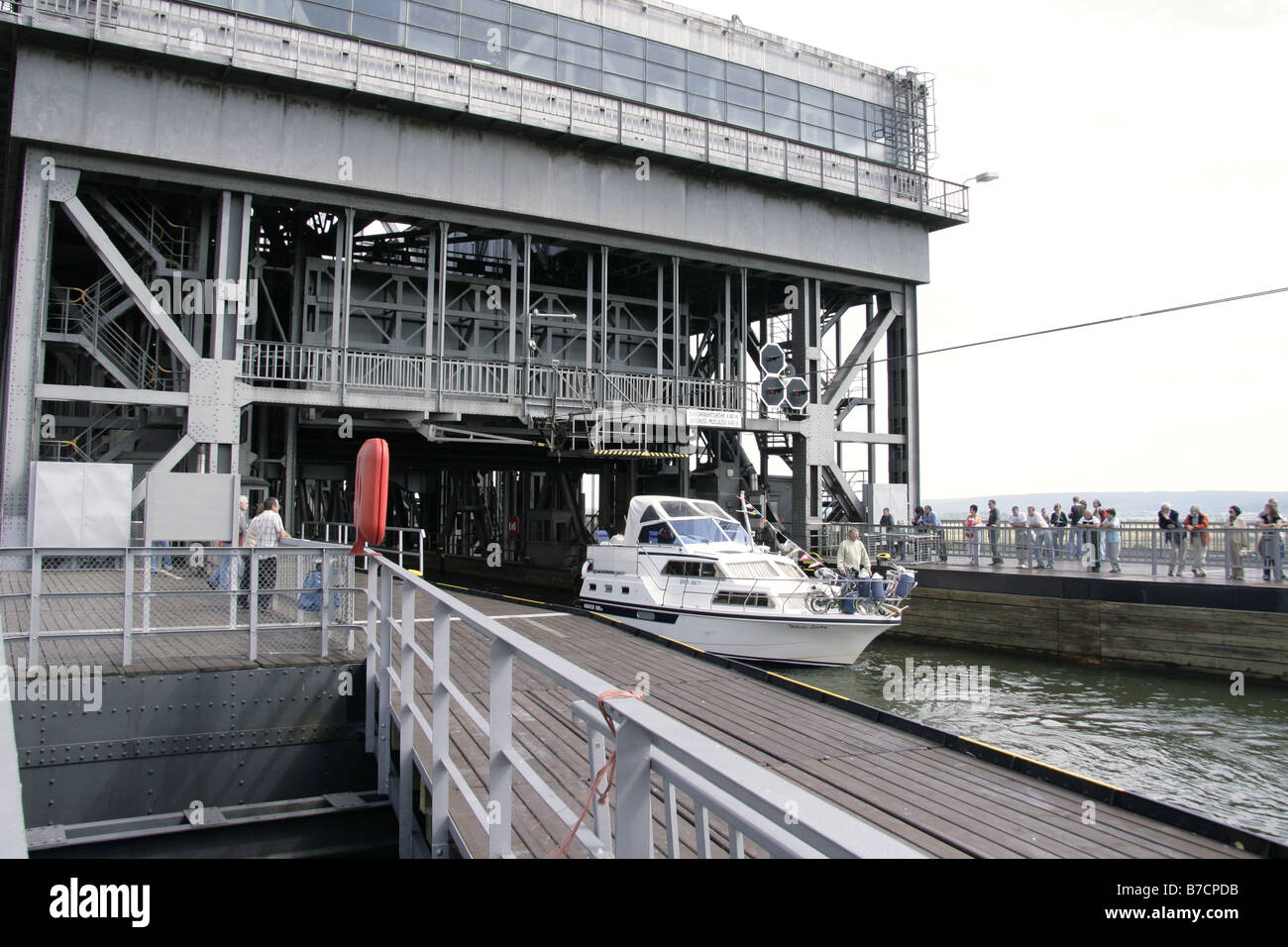 people visiting the boat lift in Niederfinow at Oder-Havel-Kanal ...