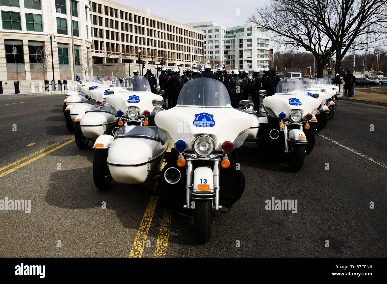 Washington DC Metropolitan Police Department Motorcycle unit Stock ... Washington DC Metropolitan Police Department Motorcycle unit Stock ...