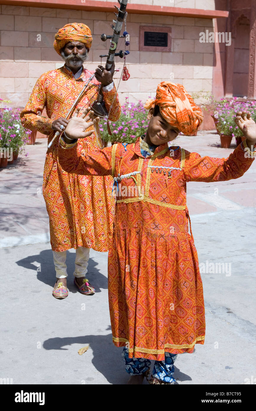 Dance in traditional costume Agra India Stock Photo - Alamy