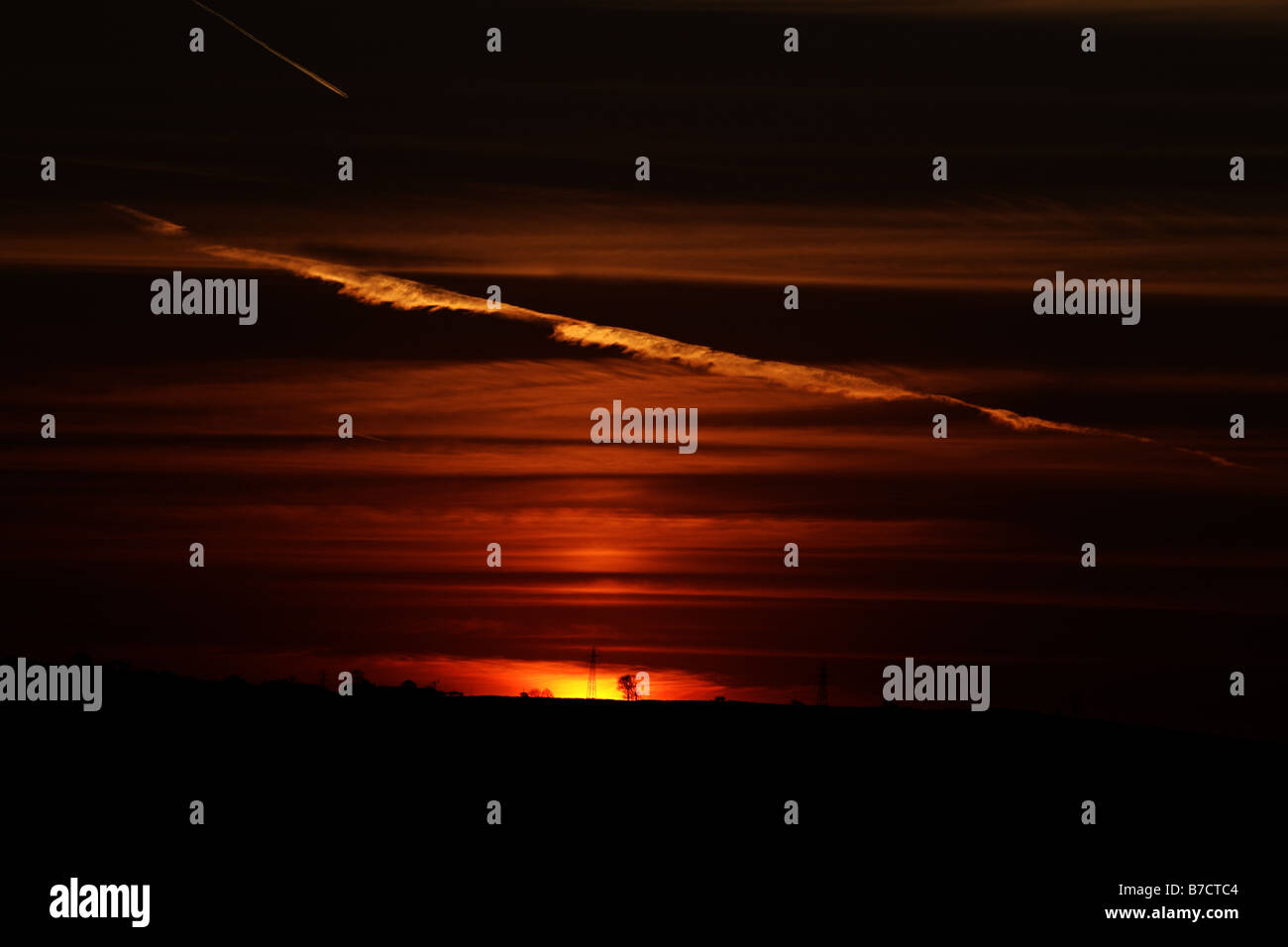 Red Sky At Night Stock Photo - Alamy
