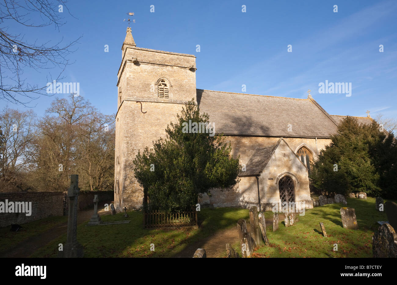 St Giles, Bletchingdon, Oxfordshire, England, UK Stock Photo - Alamy