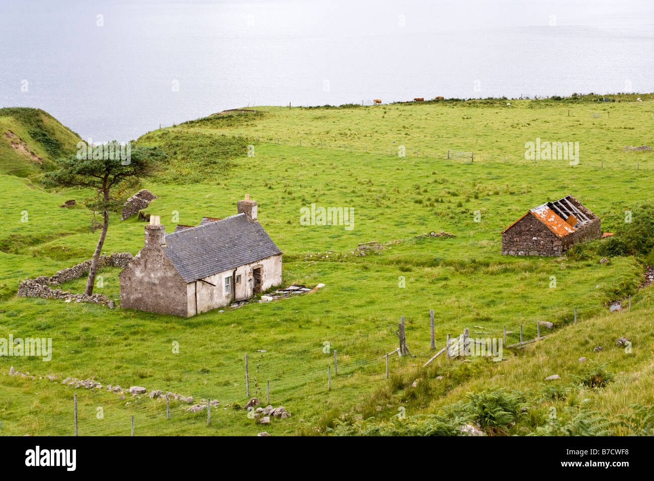 Ruined cottage hi-res stock photography and images - Alamy