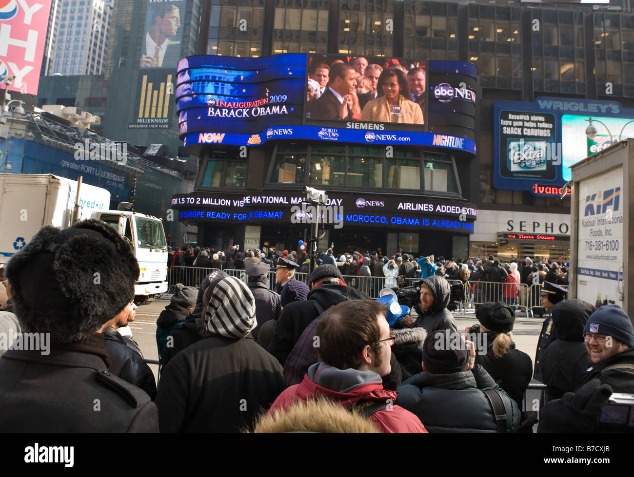 Obama Inauguration 2009, Times Square, NYC Stock Photo - Alamy