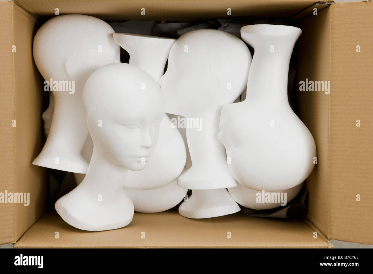 Cardboard mannequins hi-res stock photography and images - Alamy