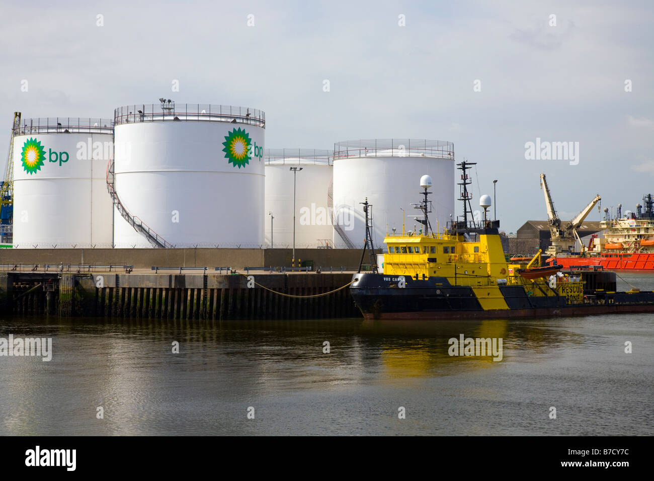 Vos Canna at Aberdeen City harbour BP Terminal, Scotland, UK Stock ...