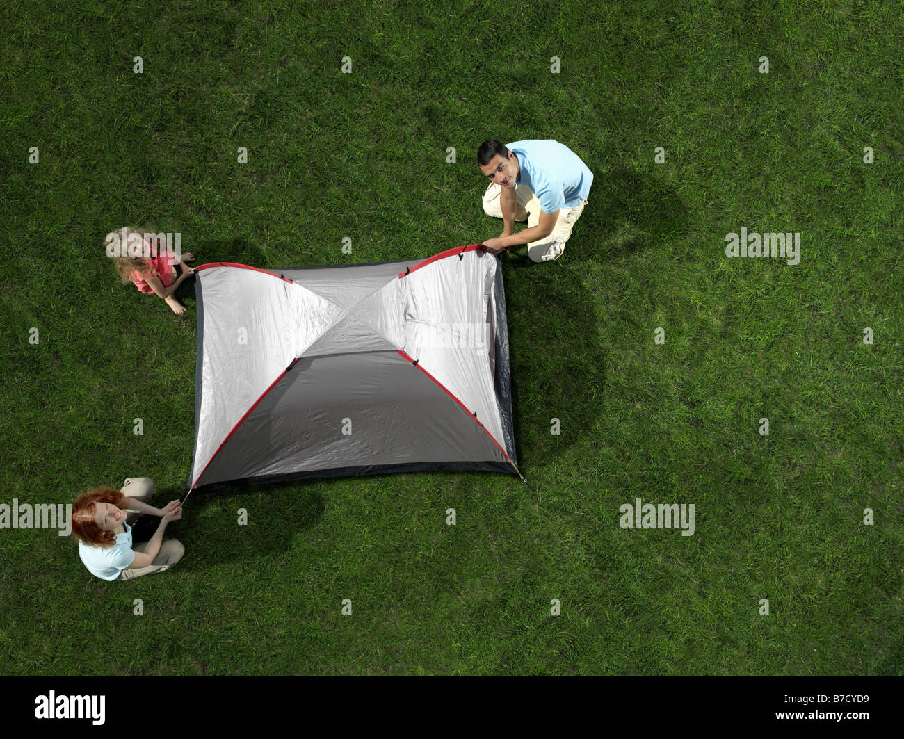 Family Putting Up Tent High Resolution Stock Photography and Images - Alamy