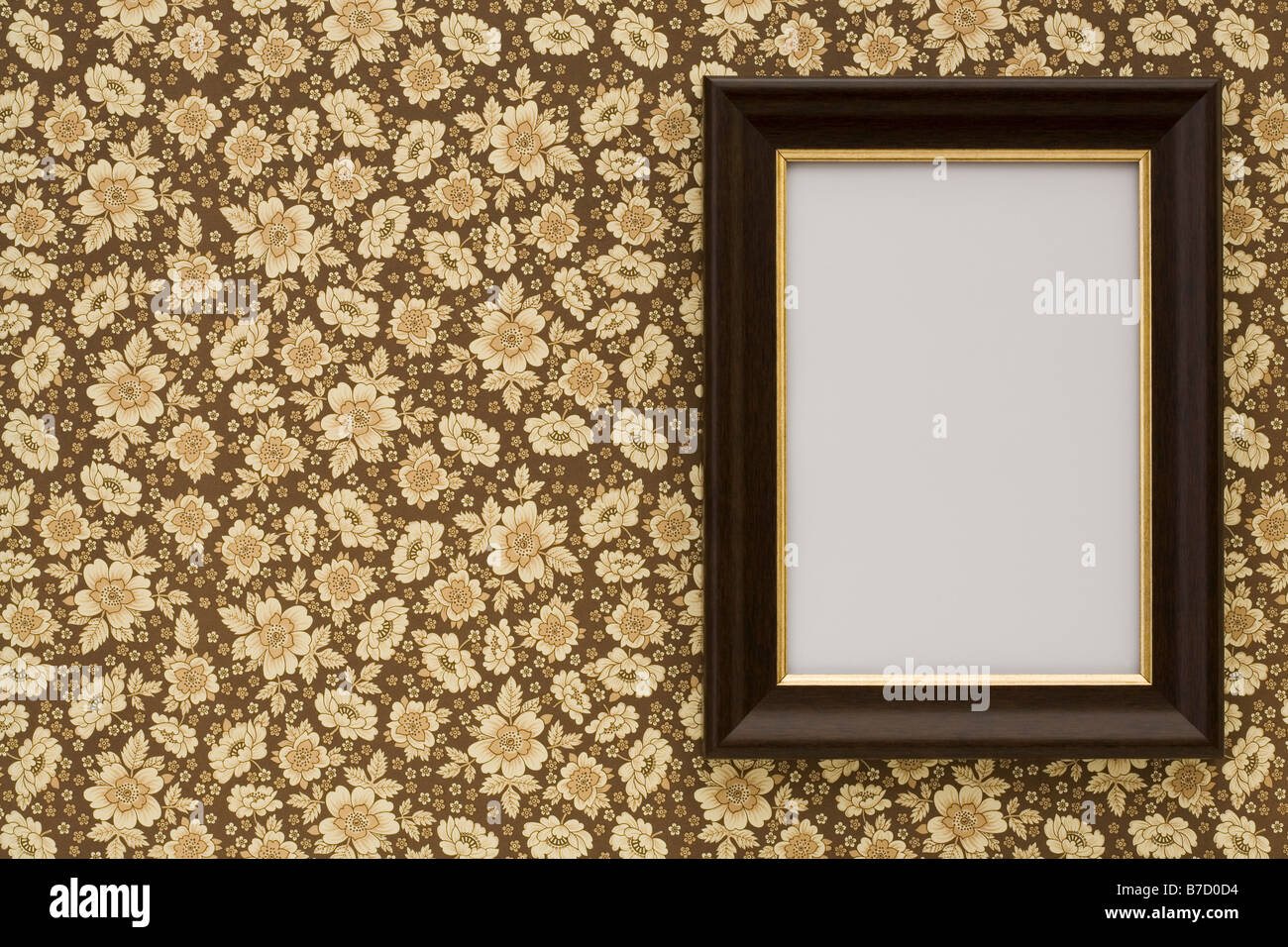 Empty picture frame ideas hi-res stock photography and images - Alamy