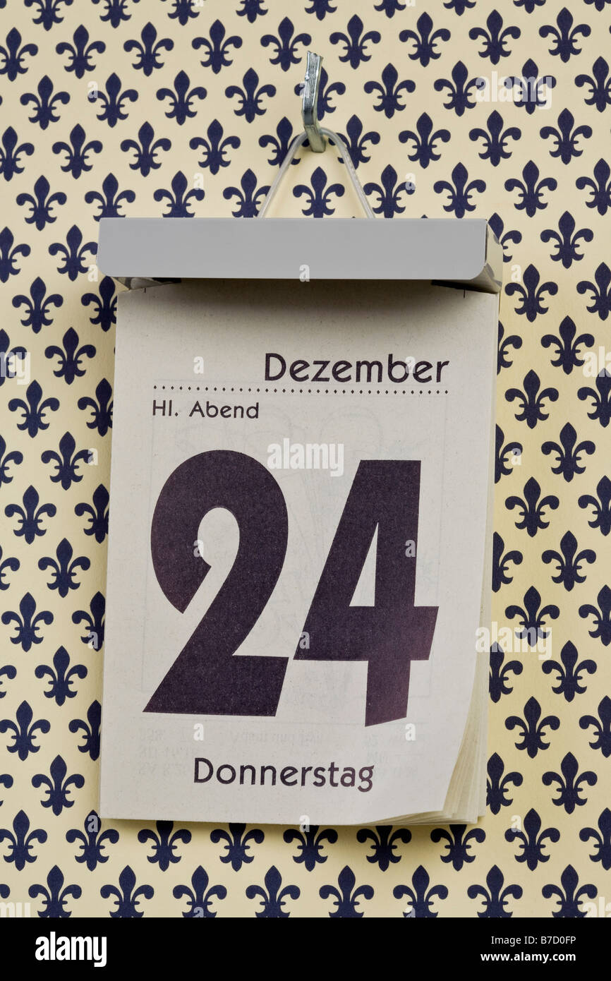 Daily calendar hi-res stock photography and images - Alamy