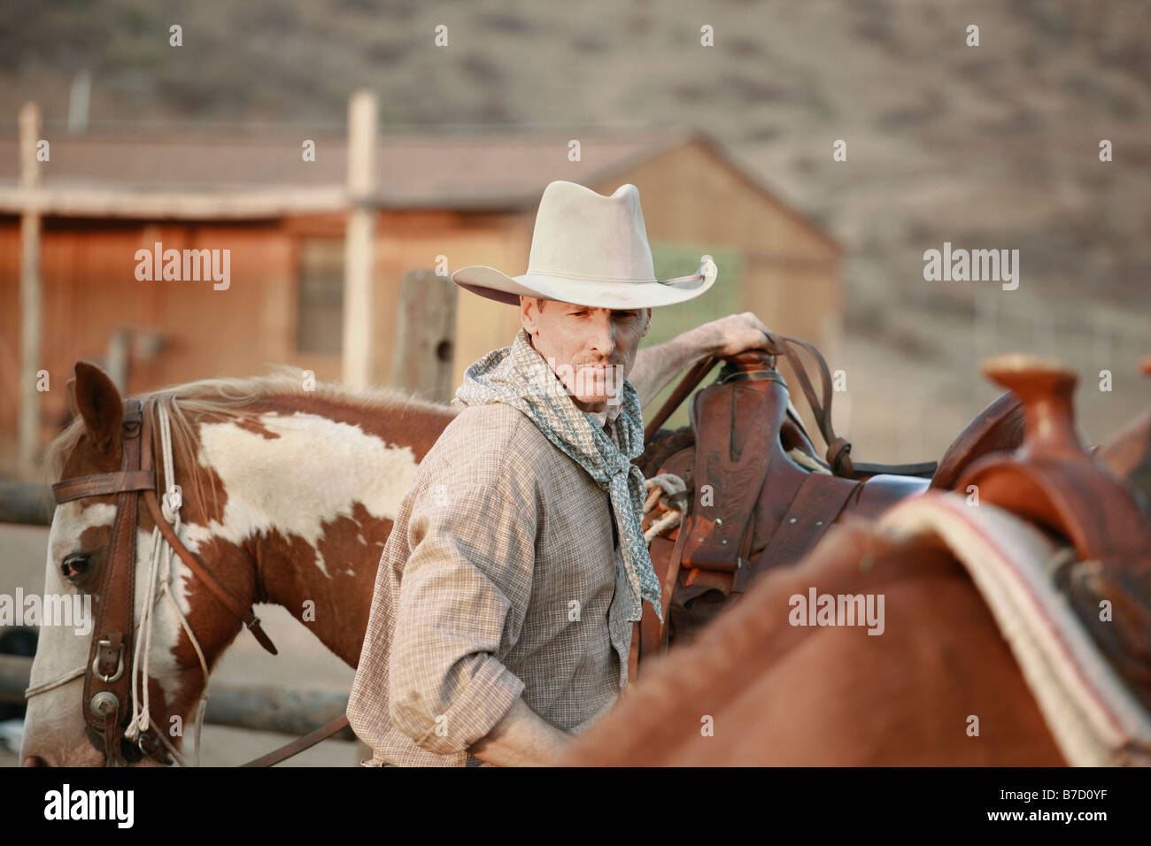 Ranch cowboy hi-res stock photography and images - Alamy