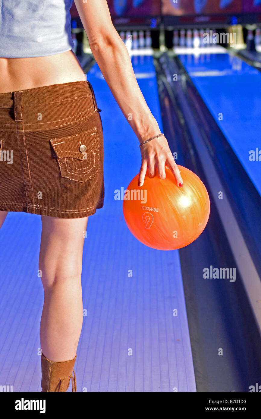 Mini Skirt Bowling