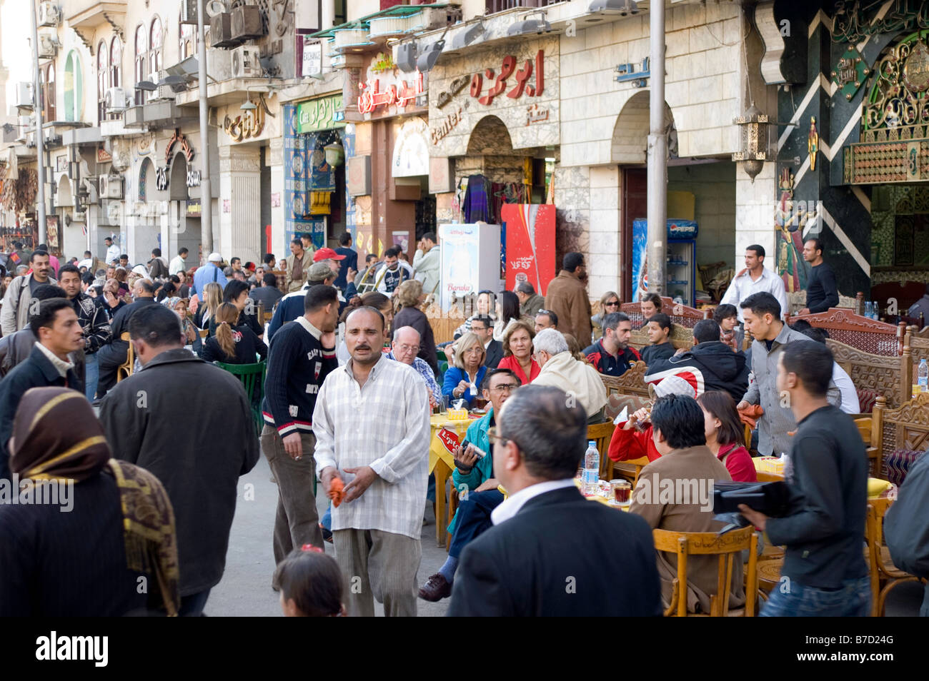 Market cairo egypt souvenirs hi-res stock photography and images - Alamy