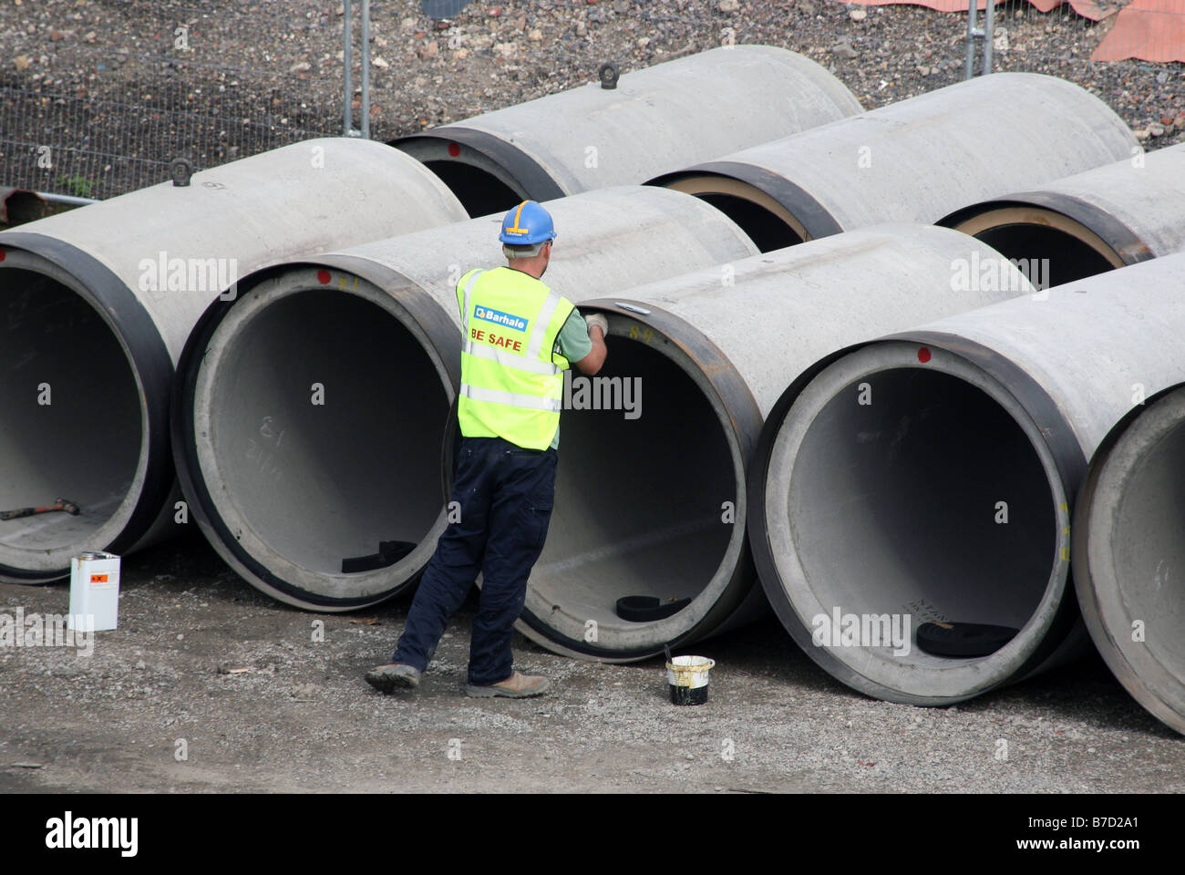 Sewer london hi-res stock photography and images - Alamy