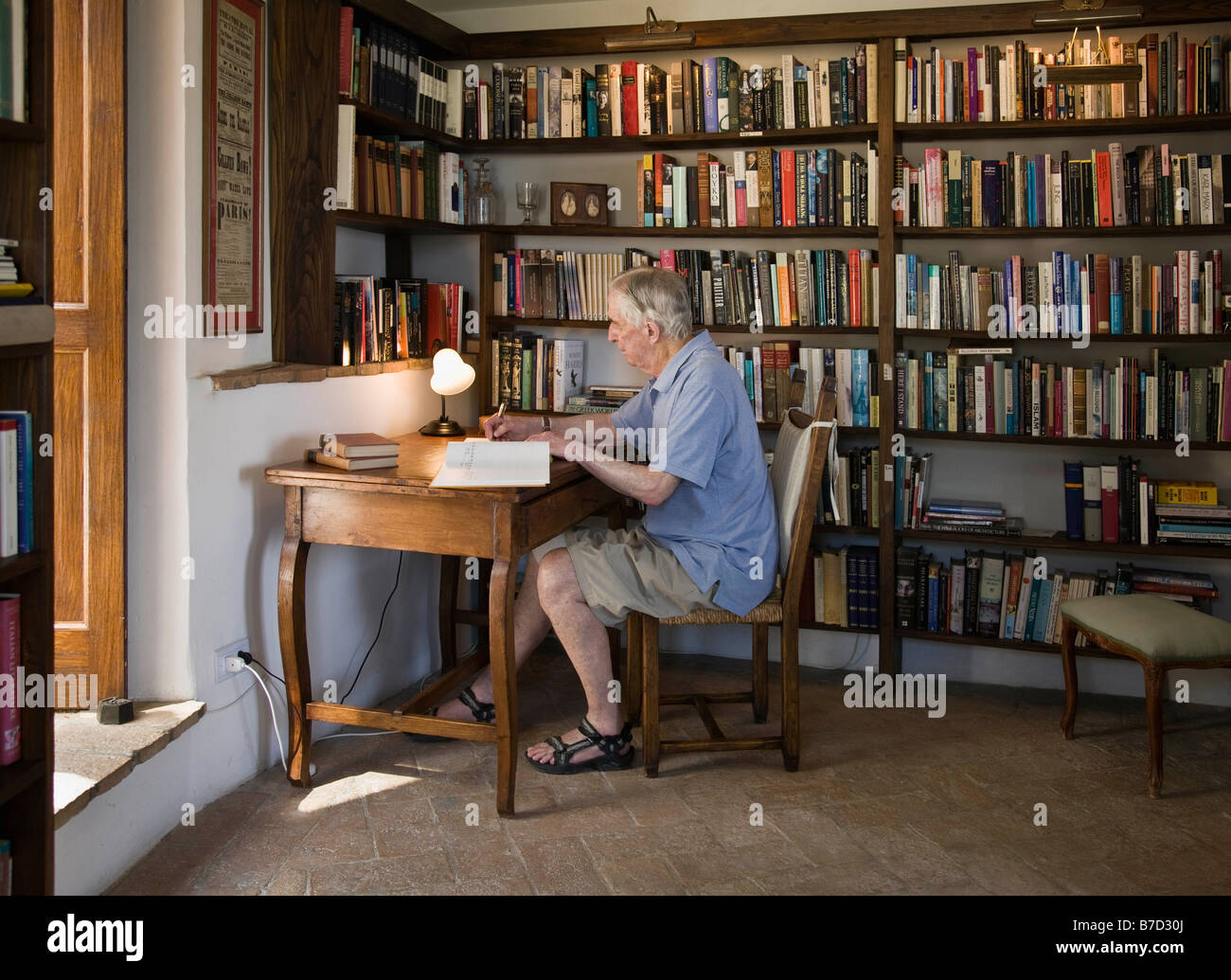 Toiling in the office hi-res stock photography and images - Alamy