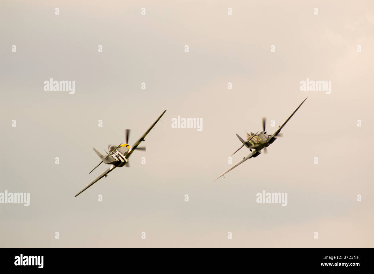Spitfire and mustang hi-res stock photography and images - Alamy