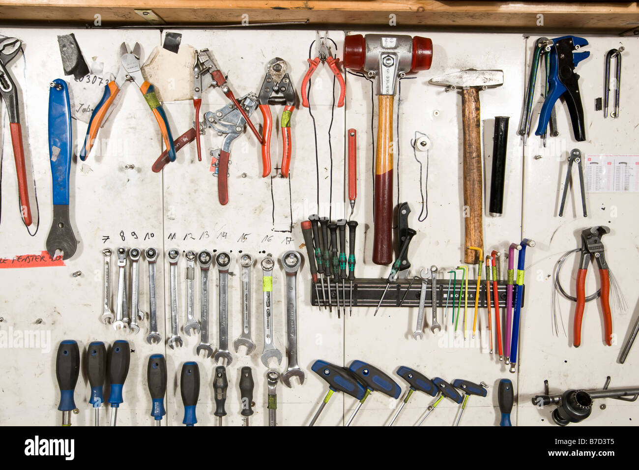 Arranged by color hi-res stock photography and images - Alamy