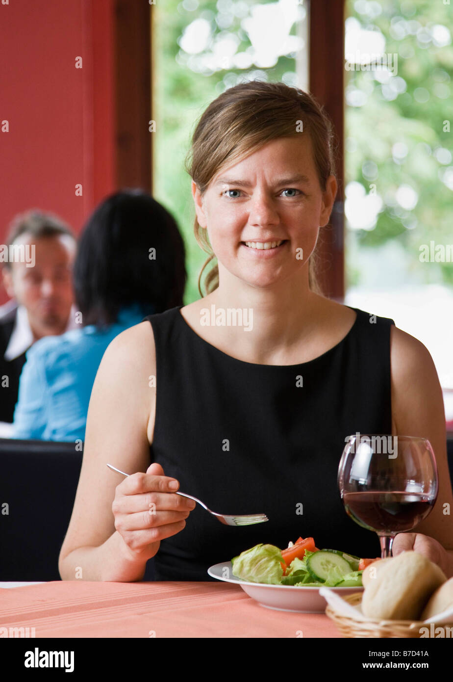 Lady eating out hi-res stock photography and images - Alamy
