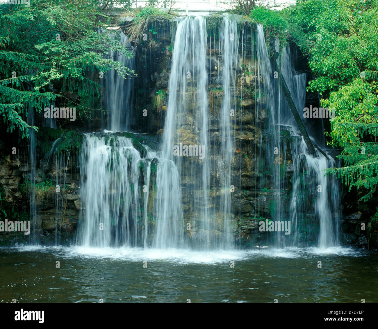 LARGE WATERFALL IN JAPANESE GARDEN AT STOBO CASTLE Stock Photo - Alamy