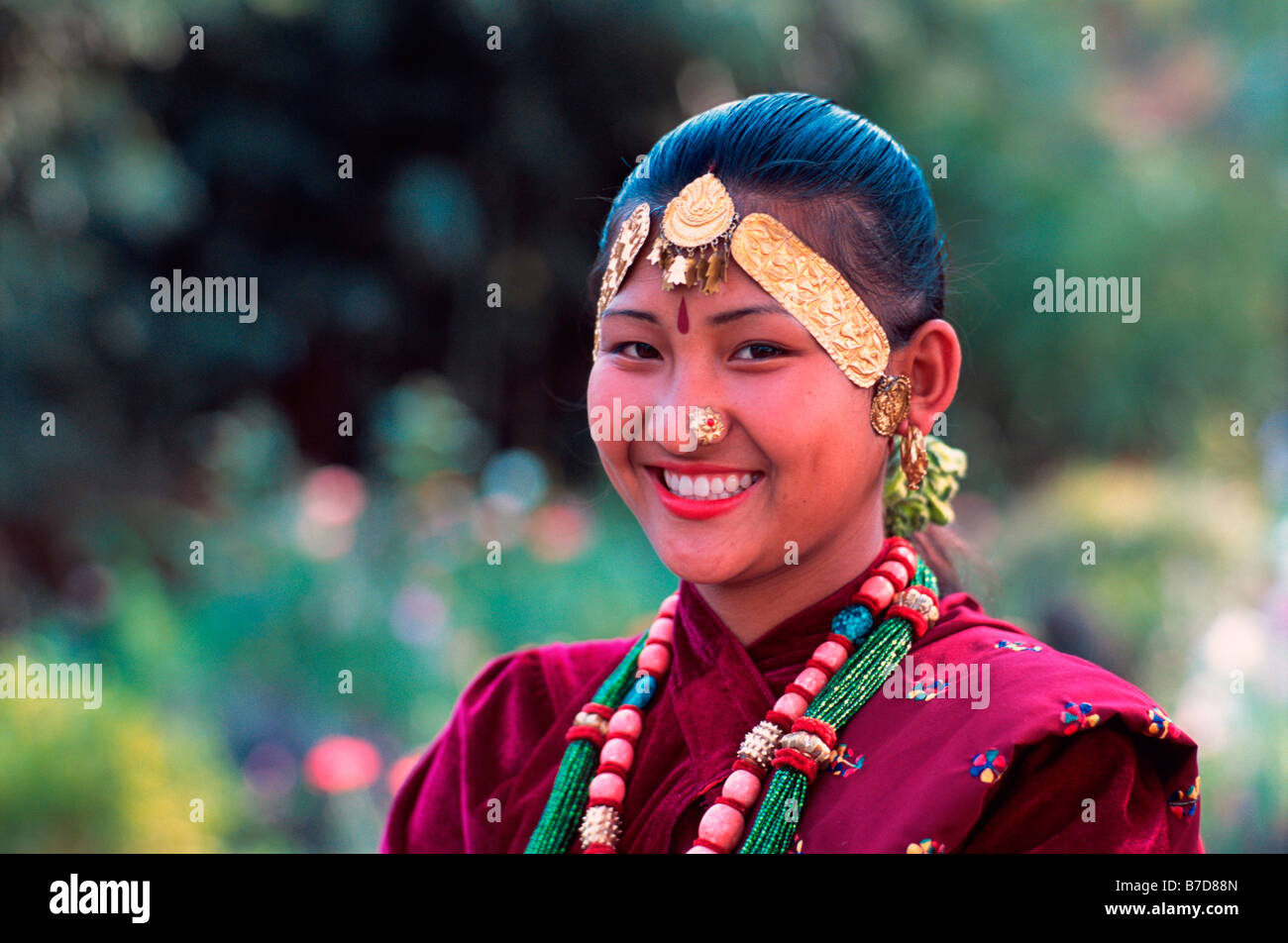 Dance in nepal hi-res stock photography and images - Alamy