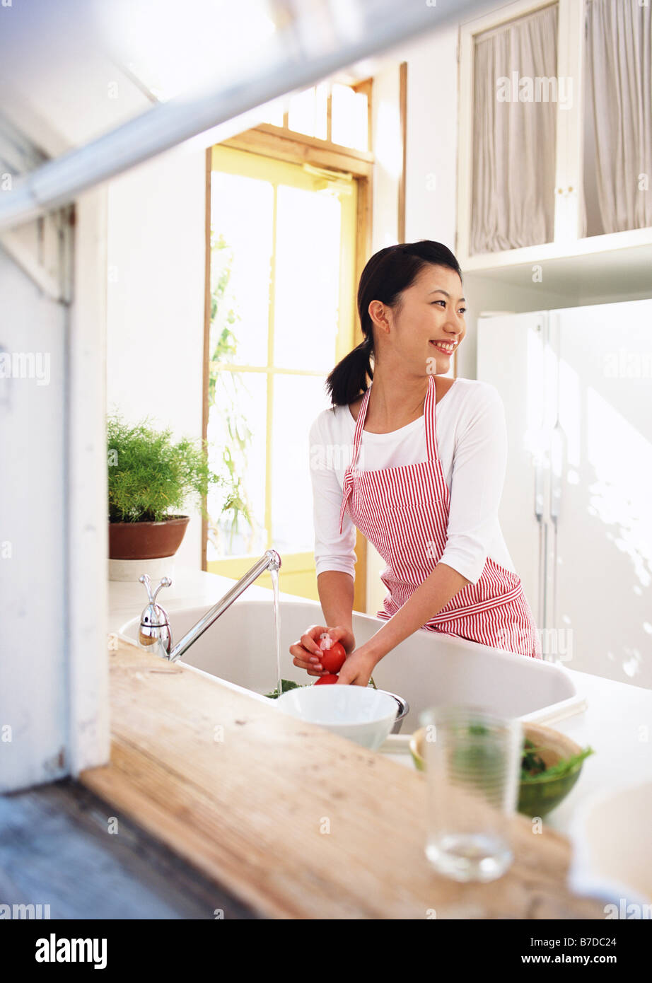 Look around kitchen hi-res stock photography and images - Alamy