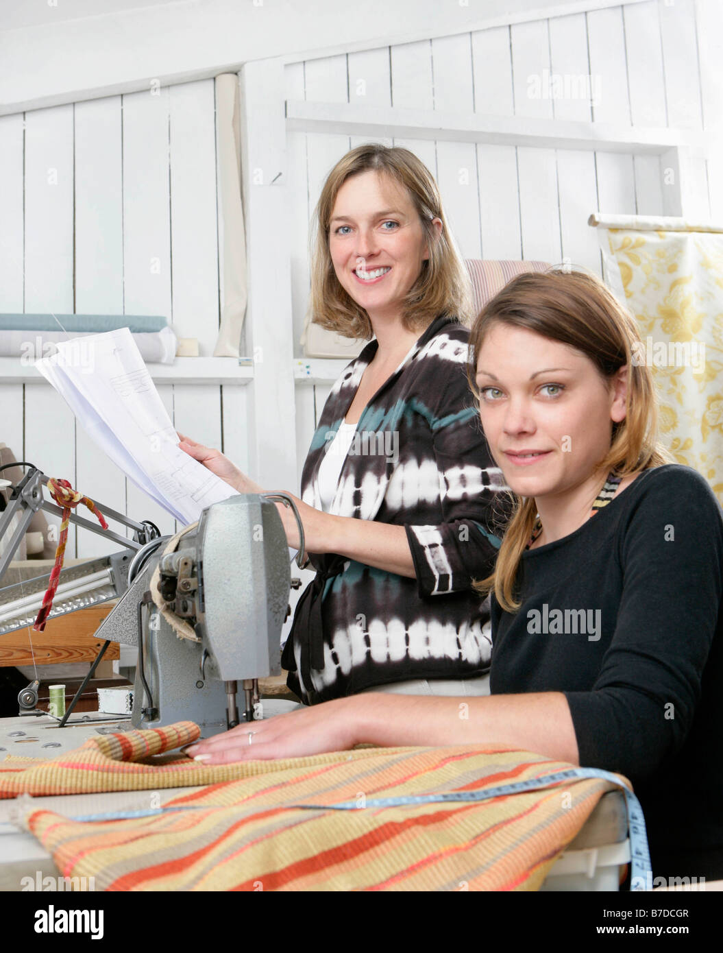 Portraits 2 women at work Stock Photo - Alamy