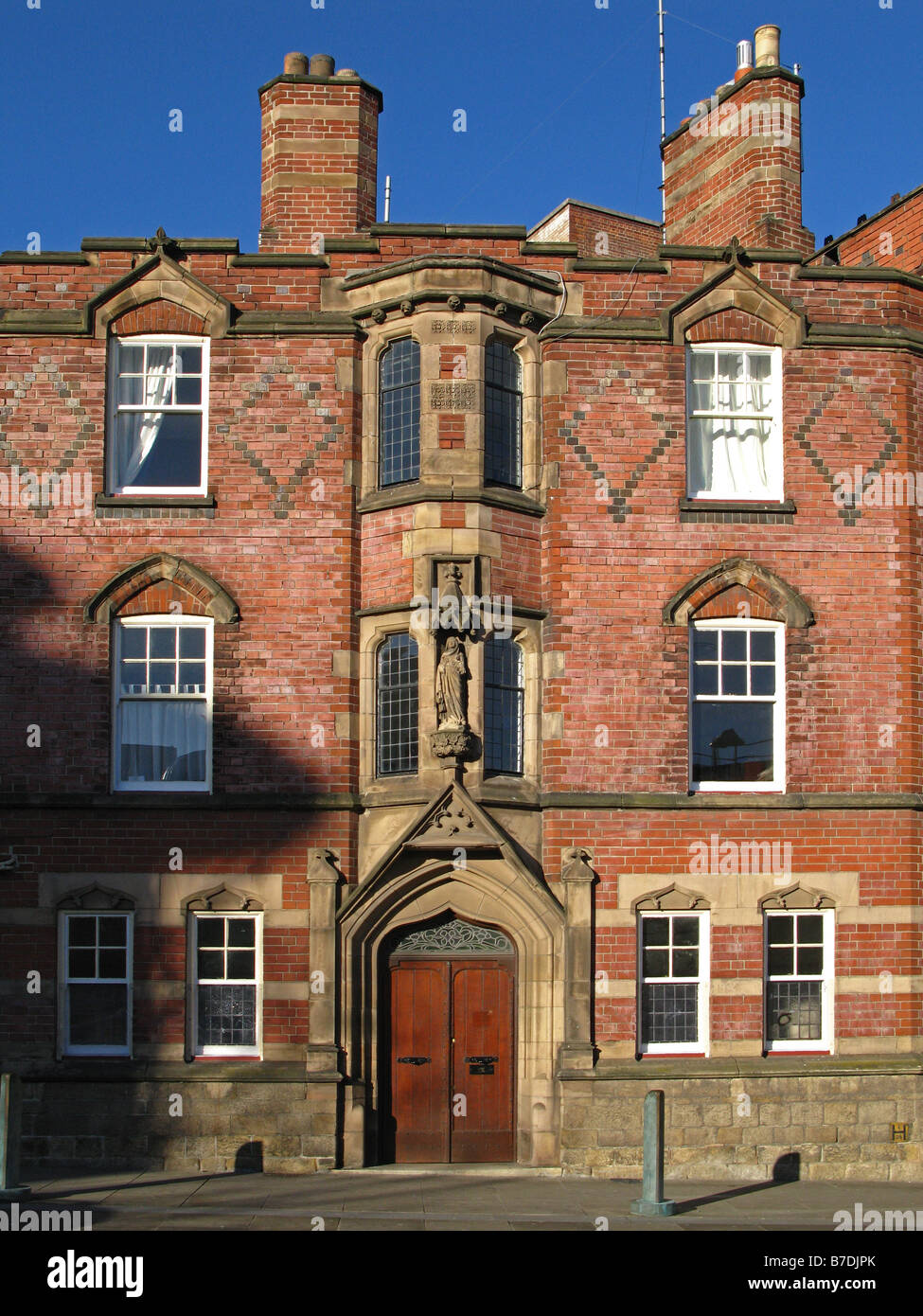 Victorian ecclesiastical building hi-res stock photography and images ...