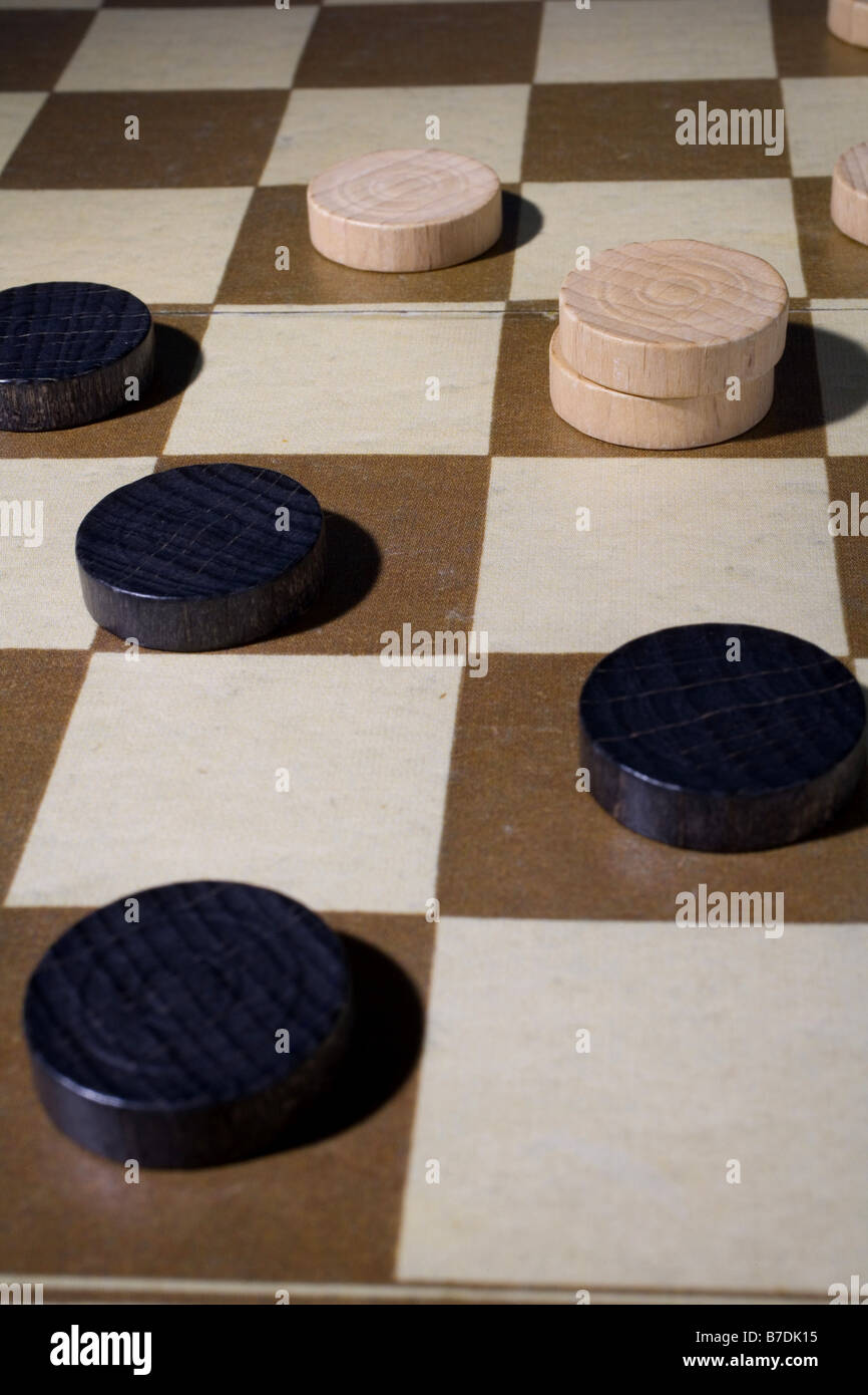 Draughts game hi-res stock photography and images - Alamy