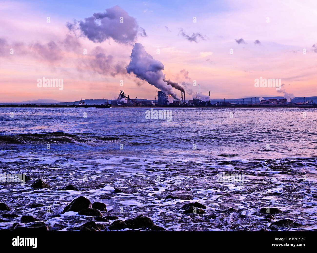 Industrial coastline teeside hi-res stock photography and images - Alamy