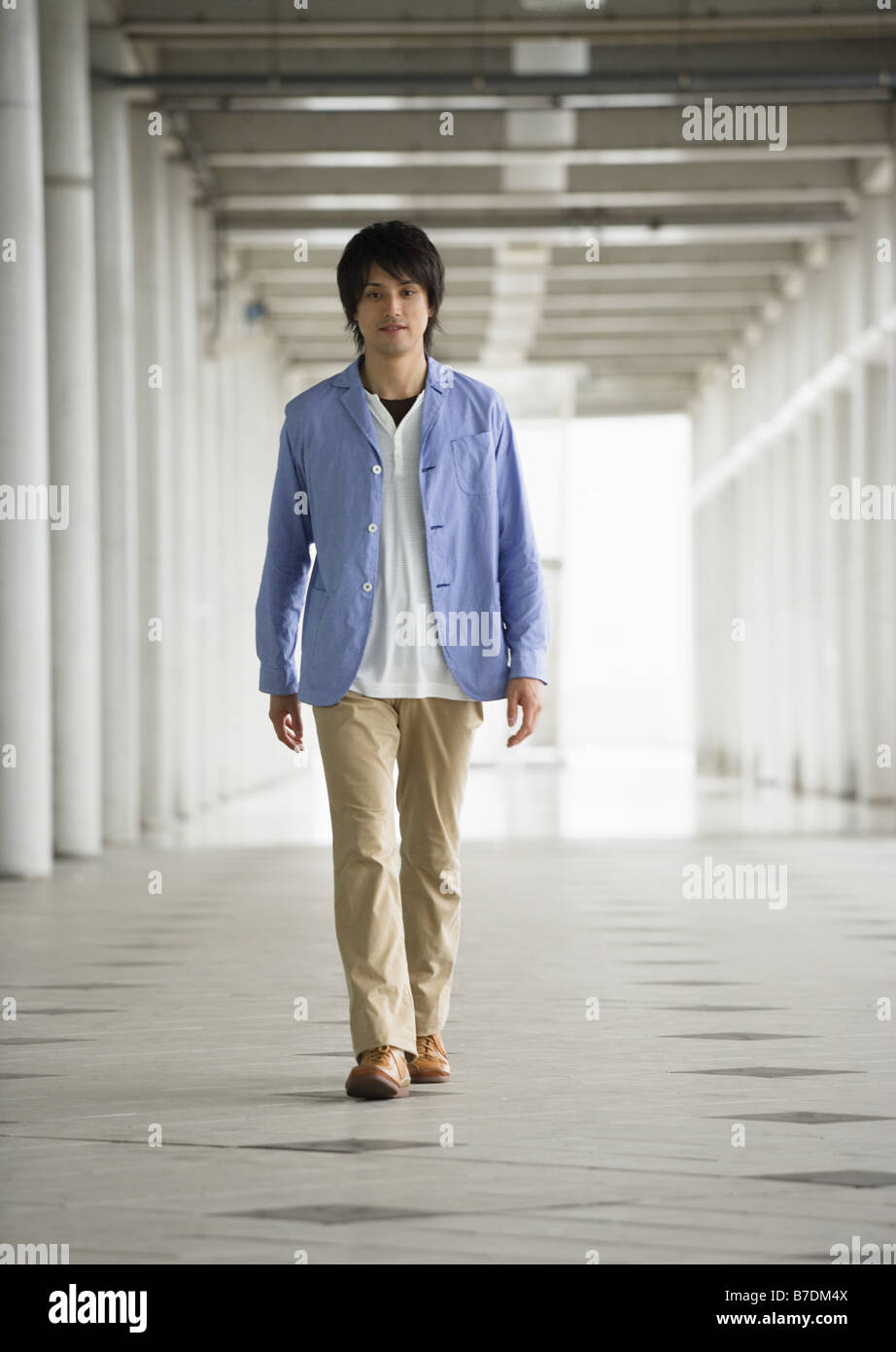 Man walk straight line hi-res stock photography and images - Alamy