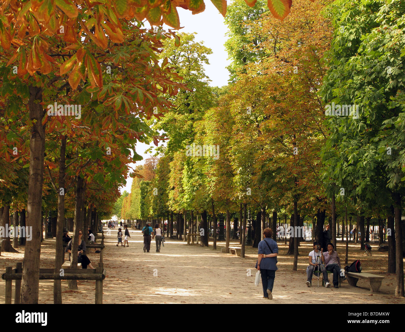 Paris Tuileries Gardens Stock Photos & Paris Tuileries Gardens Stock ...