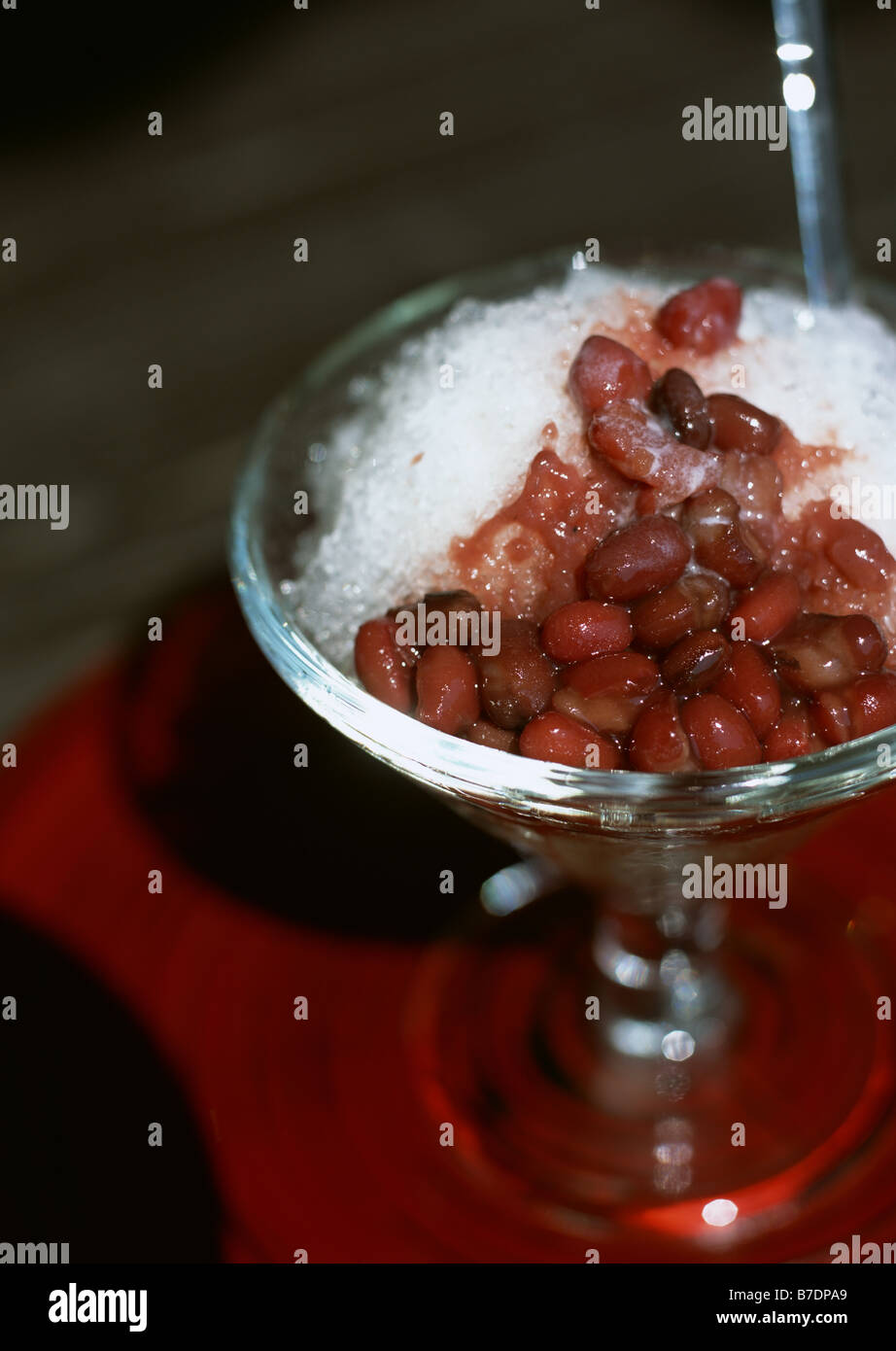 Shaved ice with red beans Stock Photo - Alamy
