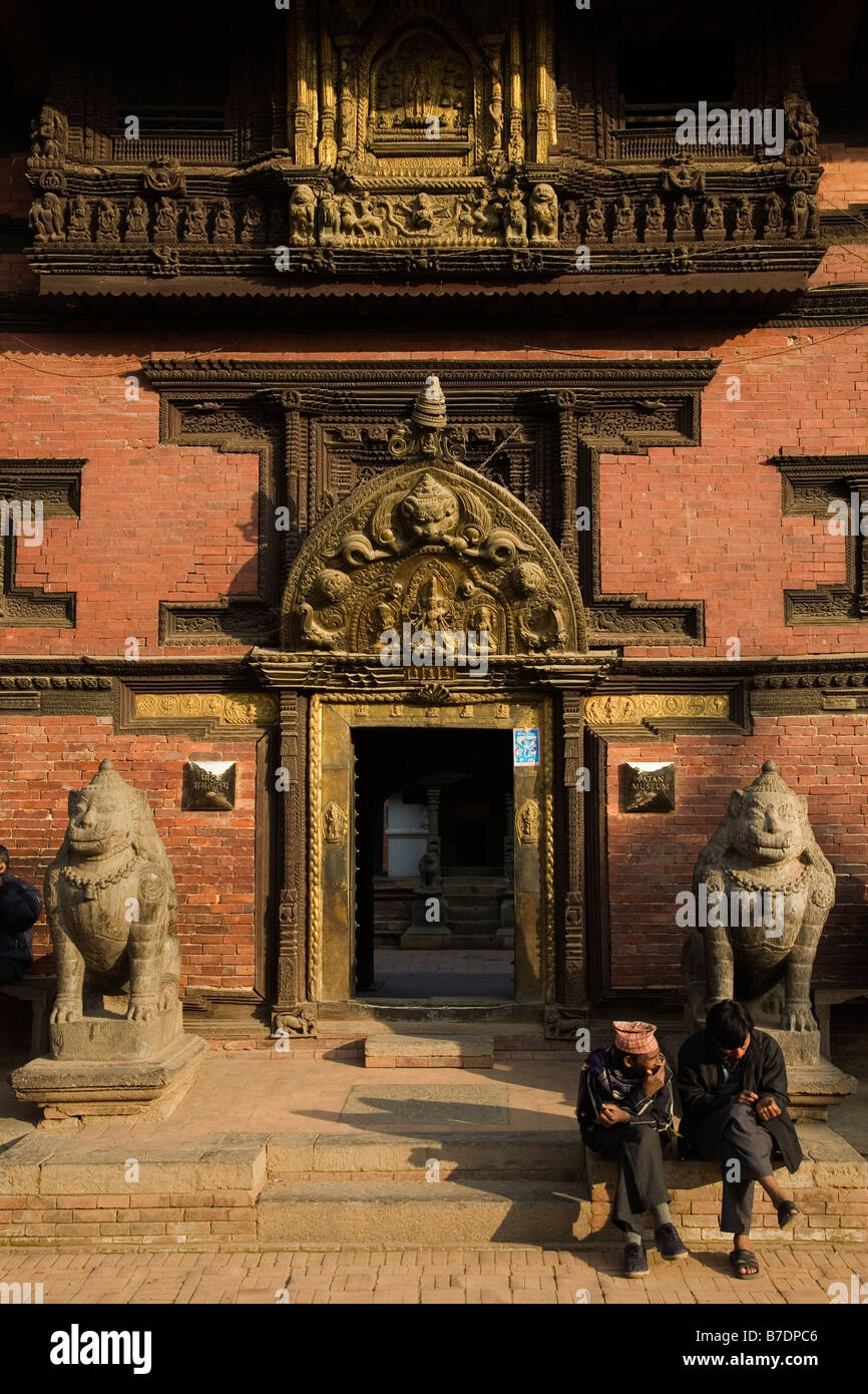 Nepal door nepal gate hi-res stock photography and images - Alamy