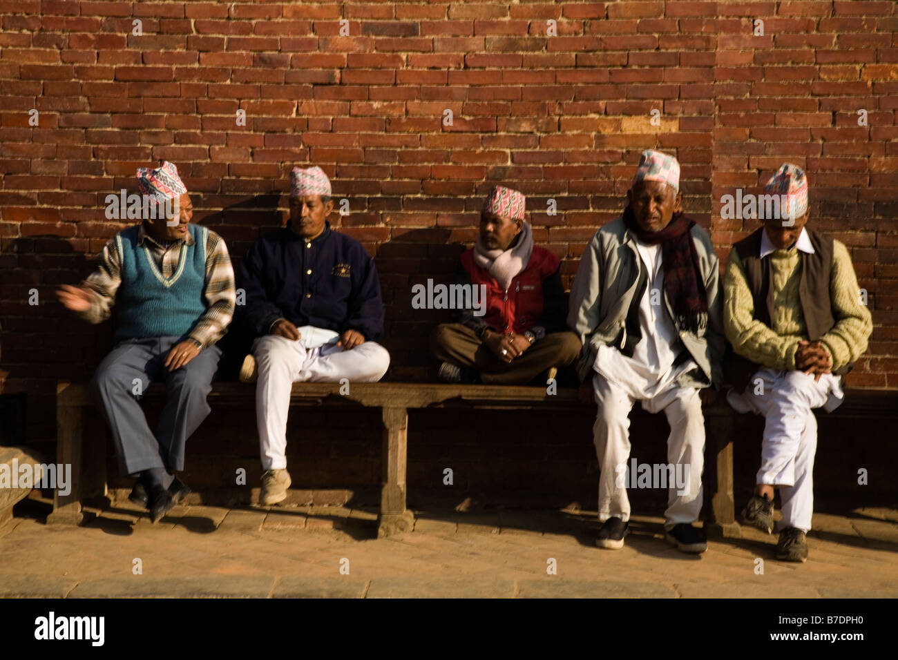 Nepali senior citizens hi-res stock photography and images - Alamy