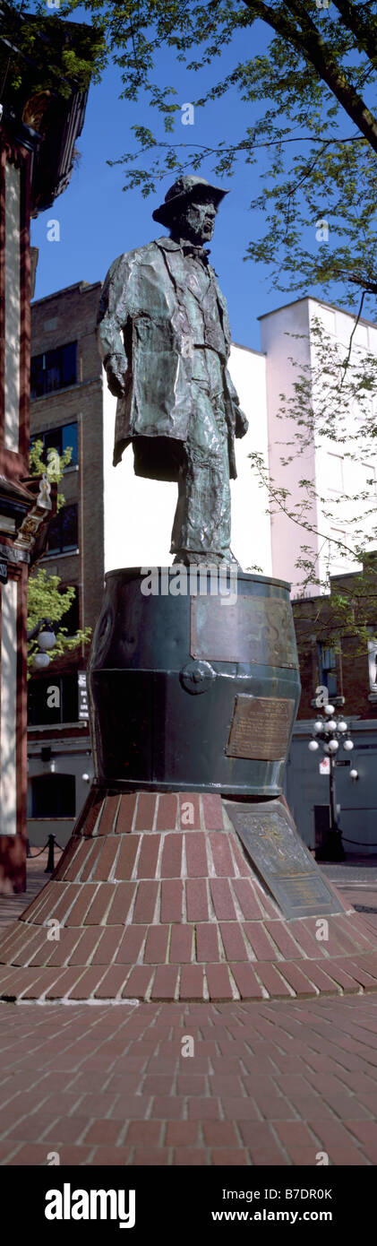 The "Gassy Jack" Statue at "Maple Tree Square" in Historic Gastown ...